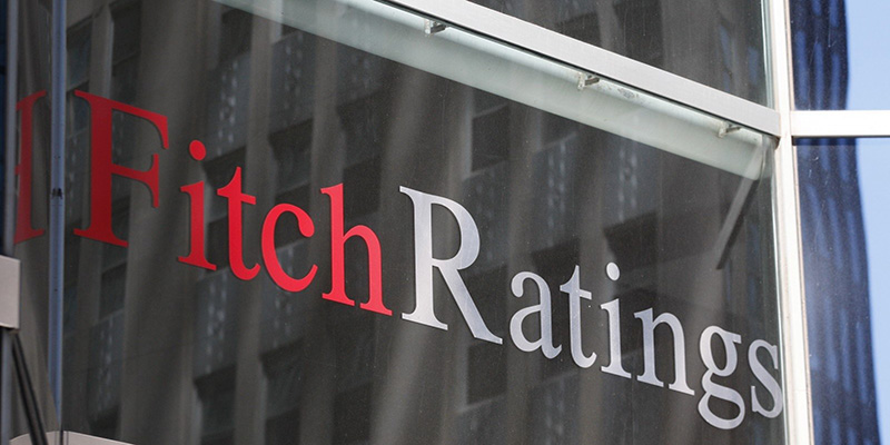 Fitch maintains Spain's long-term rating at A- and upgrades outlook to ...
