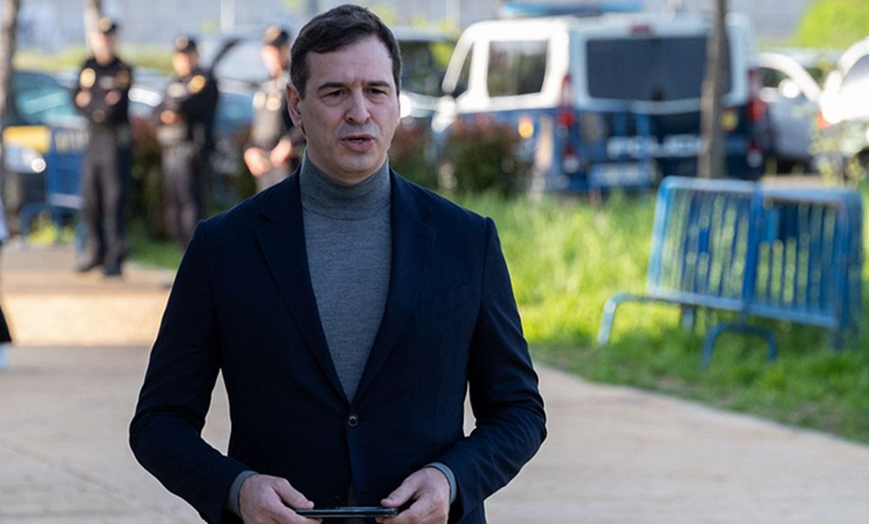 President Sánchez's brother goes on trial, and his hirer shows he's ...